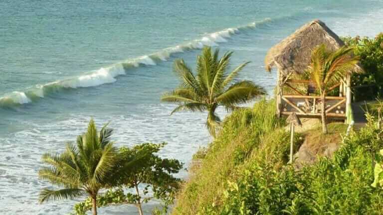 The Best Ecuador Beaches for Fun, Sun and Water Sports