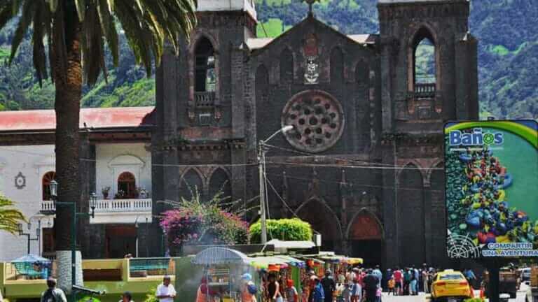 My amazing, fun weekend in Baños, Ecuador – Happy Gringo Travel