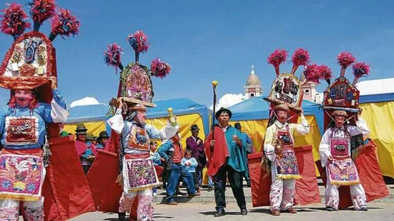 Traditional Ecuador Celebrations & Festivals Not To Be Missed
