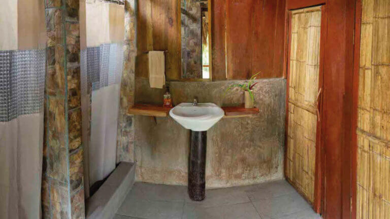 Mandari Panga Lodge in Yasuni - Happy Gringo Travel