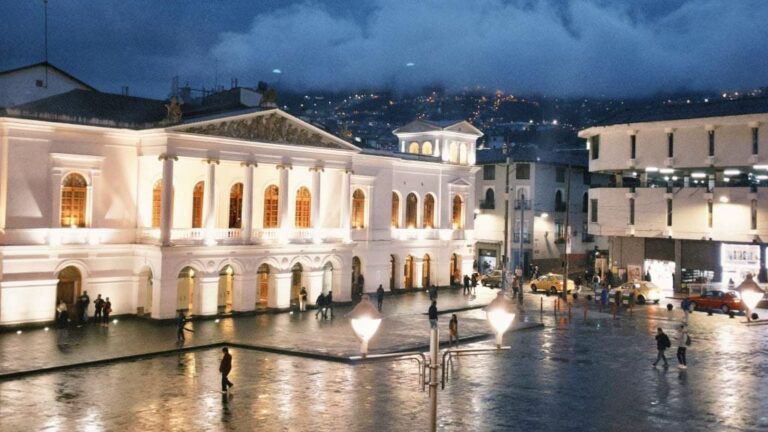 O guia definitivo para o Centro Histórico da Cidade Velha de Quito